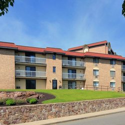 Altitude Apartments - 18 Photos & 28 Reviews - Apartments - 211 Kennedy ...