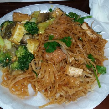 Little Cafe Siam - 158 Photos & 130 Reviews - Thai - 1450 Ala Moana ...