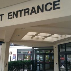 Inova Alexandria Hospital - 25 Photos & 95 Reviews - Hospitals - 4320 ...