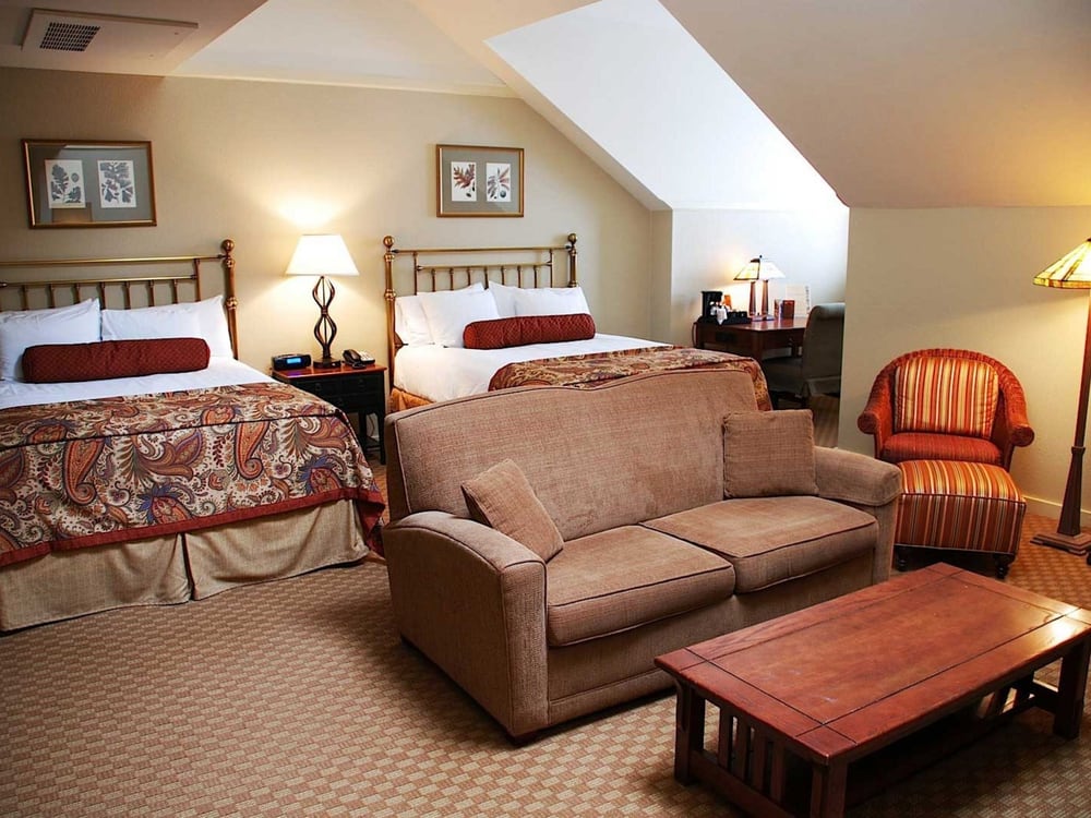 Eagle Ridge Resort - 97 Photos & 86 Reviews - Hotels - 444 Eagle Ridge ...