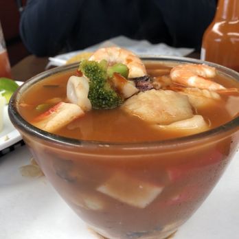 Los Gallos Taqueria - 110 Photos & 205 Reviews - Mexican - 440 N ...