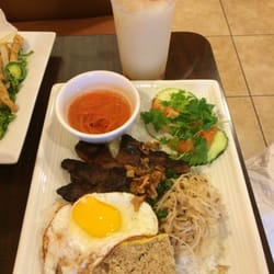 Lotus Cafe - 114 Photos & 150 Reviews - Vietnamese - 4261 W Green Oaks ...