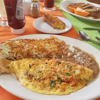 Coco’s Kitchen - 206 Photos & 157 Reviews - Mediterranean - Púlpito 122 ...