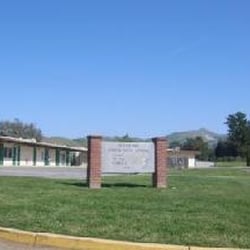 Hopkins Junior High School - Middle Schools & High Schools - 600 ...