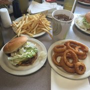 The Lemon Drop - 43 Photos & 57 Reviews - Burgers - 1701 Mounds Rd ...