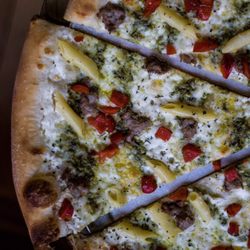 Dimo’s Pizza - 225 Photos & 784 Reviews - Pizza - 3463 N Clark St ...