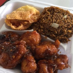 Young’s Chinese Restaurant - Chinese - 9355 Natural Bridge Rd, Berkeley ...