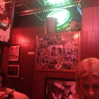 Richard’s Bar - 76 Photos & 286 Reviews - Dive Bars - 491 N Milwaukee ...
