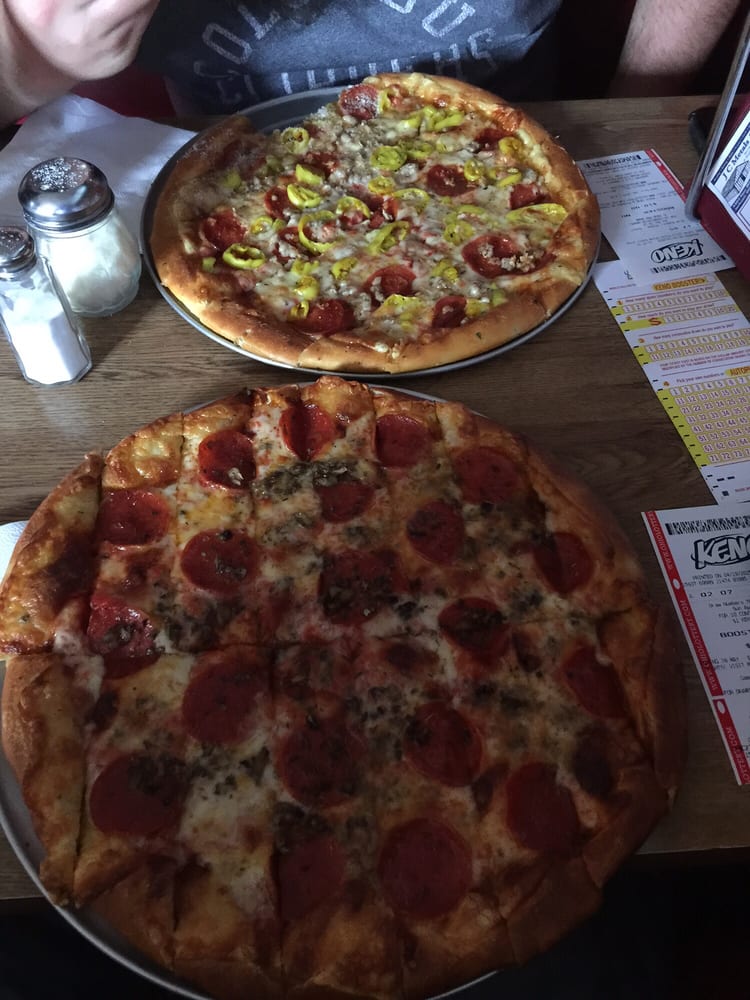 Jerry’s Pizza - 40 Photos & 26 Reviews - Pizza - 319 S Paint St ...