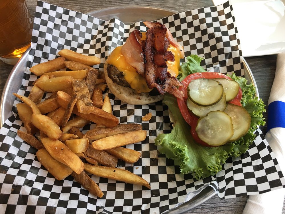 The Broken Oar - (New) 74 Photos & 106 Reviews - American (Traditional ...