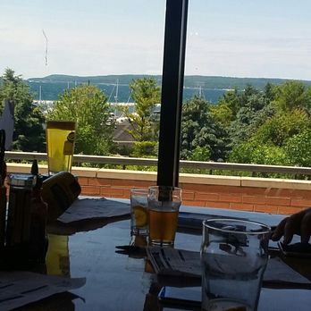 Beards Brewery - 105 Photos & 109 Reviews - Pubs - 215 E Lake St ...