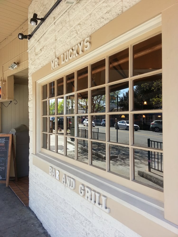 Mr Lucky’s Bar & Grill - 21 Photos & 136 Reviews - American ...