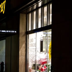 Renaud Bray Saint-Denis - 11 Reviews - Bookstore - Plateau-Mont-Royal ...