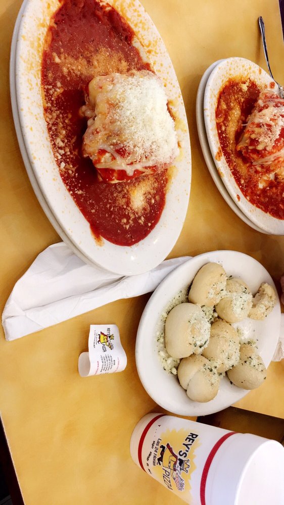 Rey’s Pizza - 16 Photos & 30 Reviews - Pizza - 13732 SW 152nd St, Miami ...