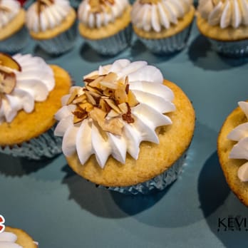 Cupcake Junkie - 205 Photos & 14 Reviews - Cupcakes - Baton Rouge, LA ...