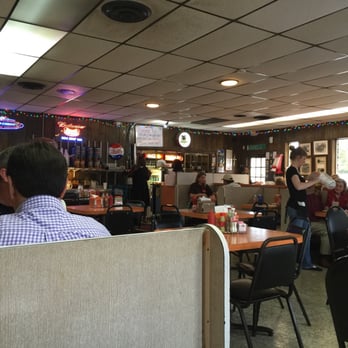 Dew Drop Inn 35 Photos And 60 Reviews Burgers 1808 Old Shell Rd