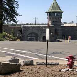 Folsom Prison - 22 Photos & 10 Reviews - Jails & Prisons - 300 Prison ...