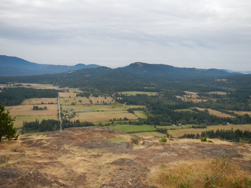 Turtleback Mountain Preserve - Hiking - 1071 Crow Valley Road ...
