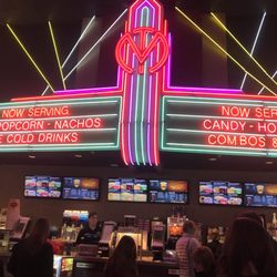 Malco Collierville Town Theatre - 14 Photos & 21 Reviews - Cinema - 380 ...