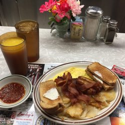 Ray’s Family Restaurant - 14 Photos - Restaurants - 103 S Main St ...