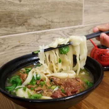 The Magic Noodle - 302 Photos & 94 Reviews - Chinese - 5165 S Fort ...