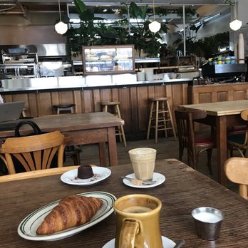 Café Parvis - 280 Photos & 177 Reviews - Pizza - 433 Rue Mayor, Ville ...