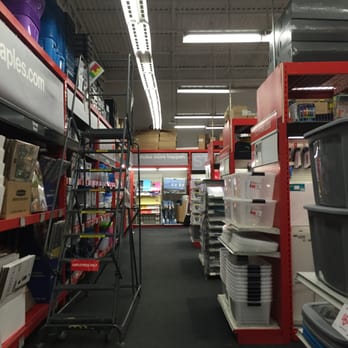 Staples - 34 Photos & 26 Reviews - Shipping Centers - 163 Highland Ave ...