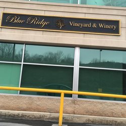 Blue Ridge Vineyard and Winery - 12 Photos - Wineries - 1000 Premium ...