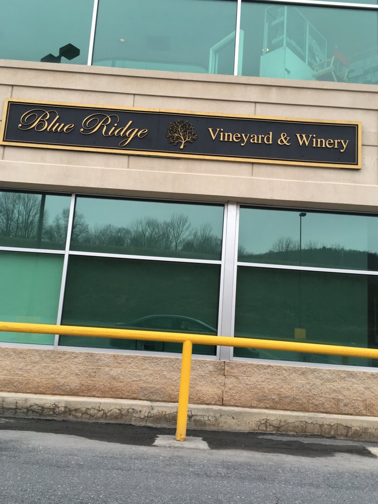 Blue Ridge Vineyard and Winery - Wineries - 1000 Premium Outlets Dr ...