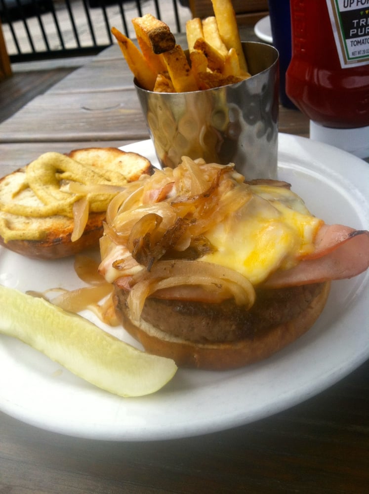 The Piper’s Tavern - 47 Photos & 113 Reviews - American (Traditional ...