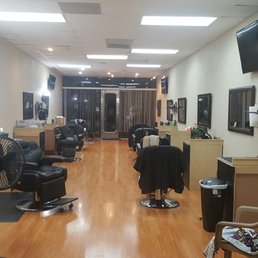 Headliners Barber Shop - Barbers - 16140 Kuykendahl Rd, Houston, TX ...