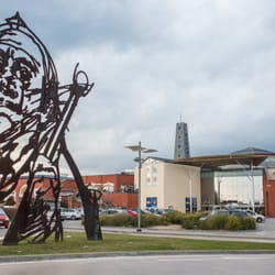 Centro Comercial Espai Gironès - 10 Photos - Shopping Centers - Camí ...