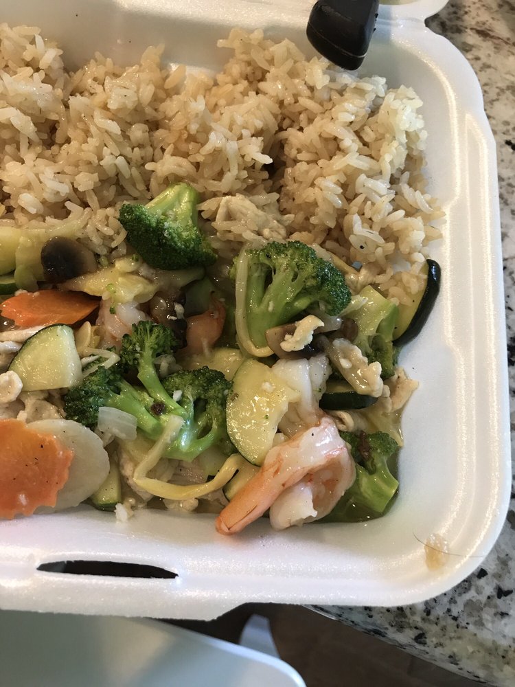 Saigon Kitchen - 24 Photos & 39 Reviews - Vietnamese - 724 W 2nd St ...