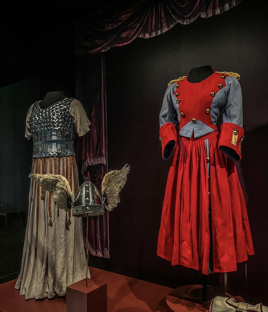 SFO Museum - Louis A. Turpen Aviation Museum and Library, San Francisco ...