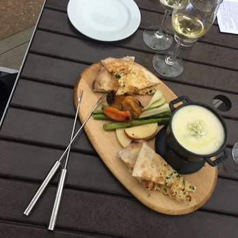 CRU Food & Wine Bar - 150 Photos & 129 Reviews - Wine Bars - 300 Avalon ...