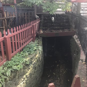 Farnsworth House Inn - 66 Photos & 142 Reviews - Tours - 401 Baltimore ...