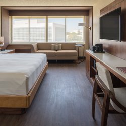 Fullerton Marriott at California State University - 132 Photos & 150 ...