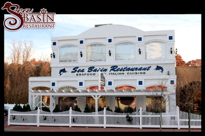 Sea Basin Restaurant - 21 Photos - Seafood - 642 Rte 25a - Rocky Point ...