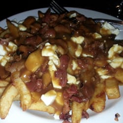 Poutineville - 228 Photos & 270 Reviews - Traditional American - Ville ...