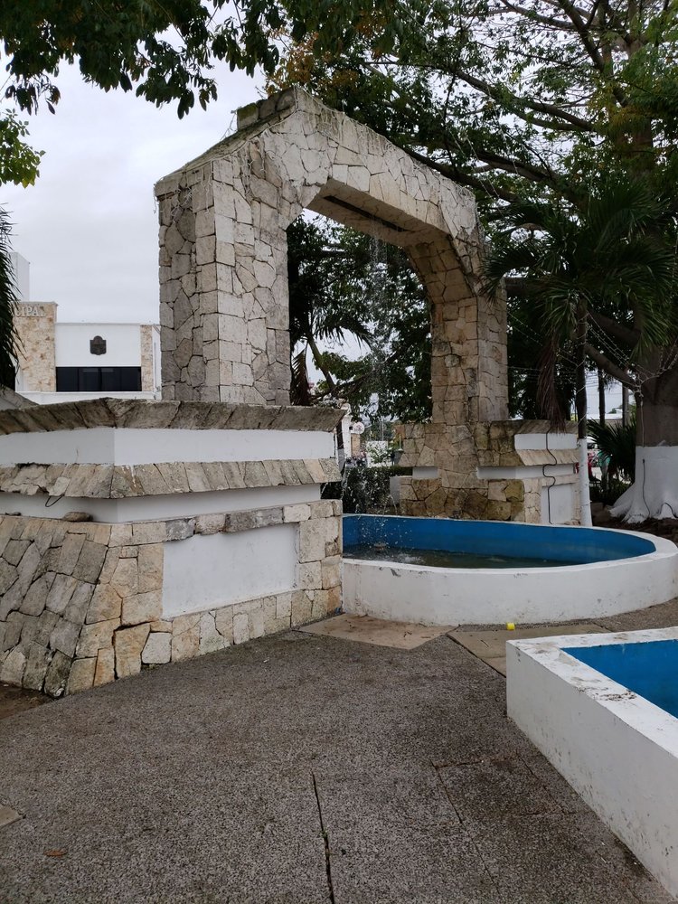 Town of Tulum - 22 Photos - Landmarks & Historical Buildings - Av ...