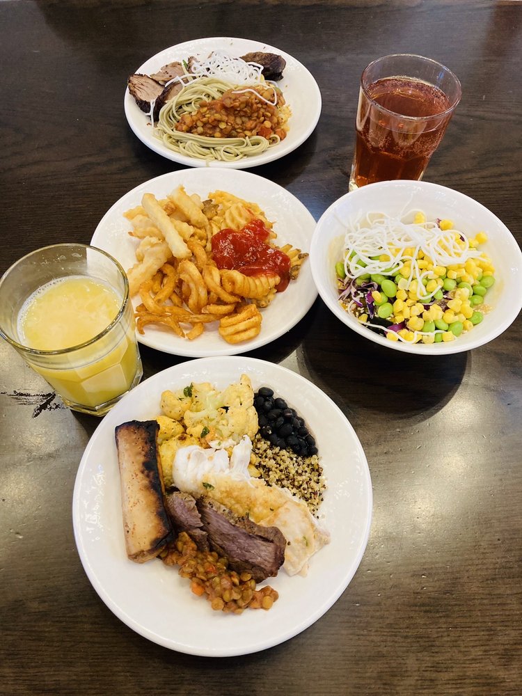 USC Village Honors Dining Hall, Los Angeles | Roadtrippers