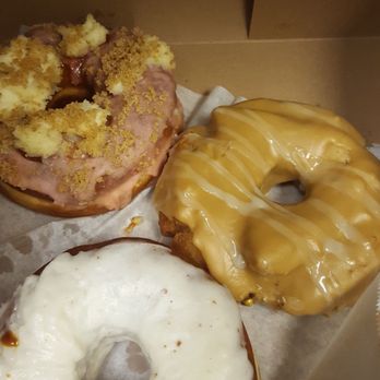 Good Dough - 417 Photos & 186 Reviews - Donuts - 1636 Hendricks Ave ...