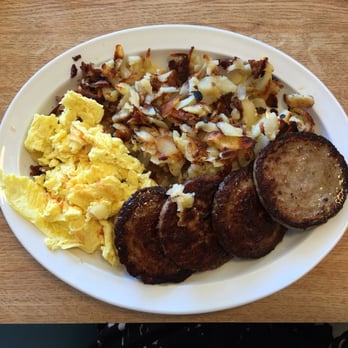 Roberta’s Village Inn - 118 Photos & 170 Reviews - Breakfast & Brunch ...