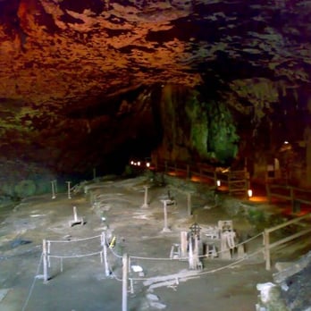 The Devil’s Arse Aka Peak Cavern - 20 Photos - Active Life - Castleton, Hope Valley, Derbyshire ...