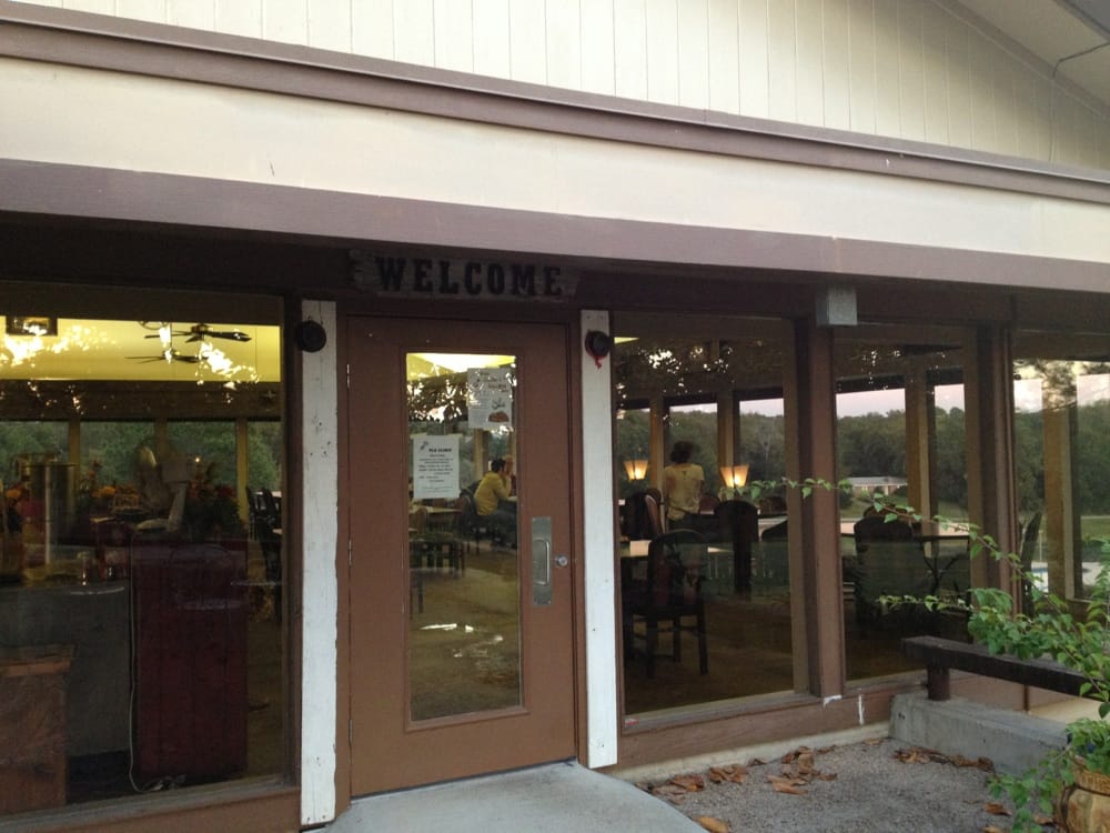 Overlook Cafe - American (Traditional) - 1 Hilltop Lodge Dr, Normangee ...