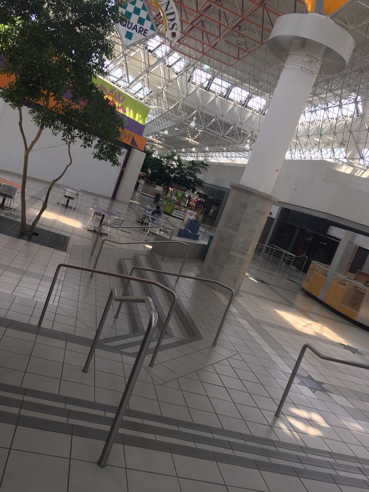 Fairgrounds Square Mall 16 Reviews Shopping Centers 3050 N 5th Street Hwy Reading Pa