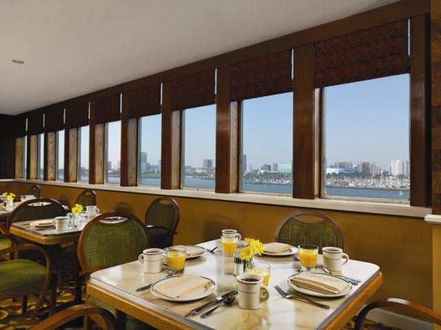 The Promenade Cafe - 161 Photos & 152 Reviews - Cafes - 1126 Queens Hwy ...