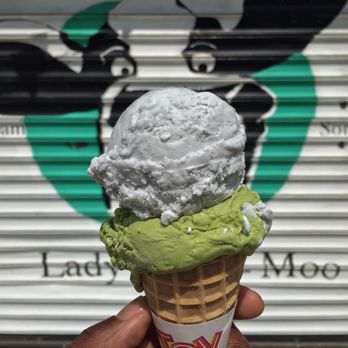 Lady Moo Moo Ice Cream - 155 Photos & 74 Reviews - Ice Cream & Frozen ...