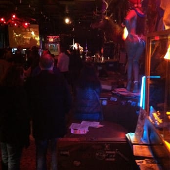 Melody Inn - 50 Photos & 59 Reviews - Dive Bars - 3826 N Illinois St ...