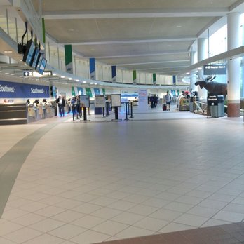 Manchester Boston Regional Airport - 69 Photos & 210 Reviews - Airports ...